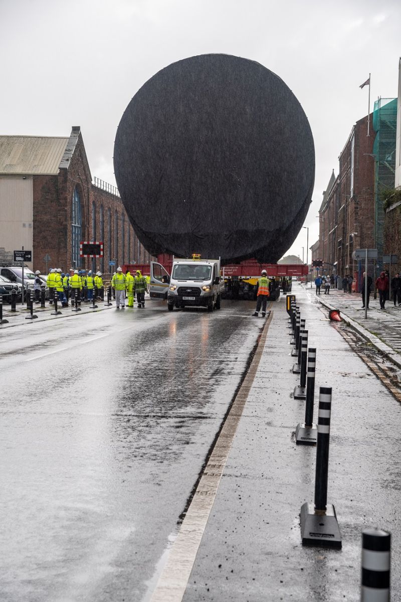 Dreadnought Unit arrives at Devonshire Dock Hall – The Submarine Family