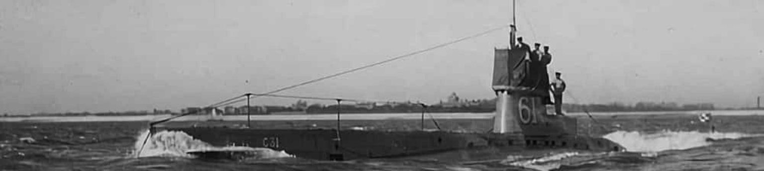 Submarines All – The Submarine Family