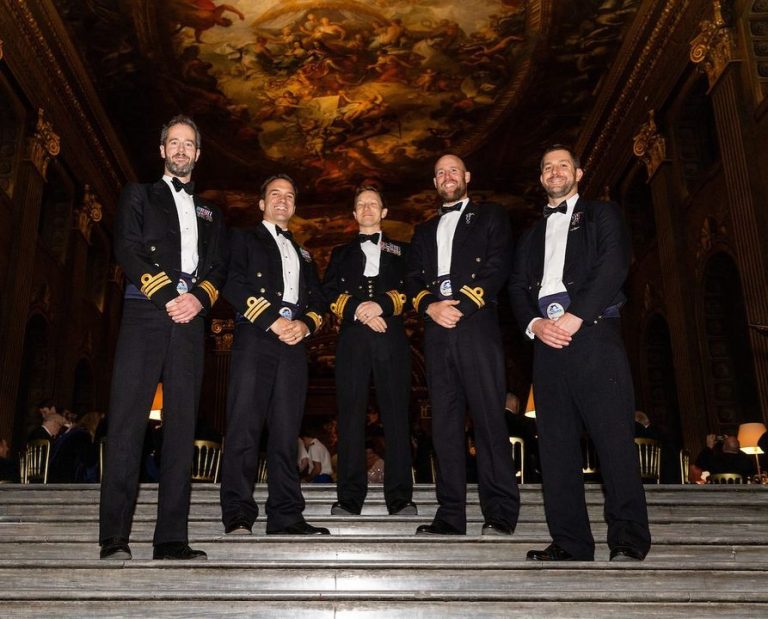 HMS Oardacious Charity Gala Dinner – The Submarine Family