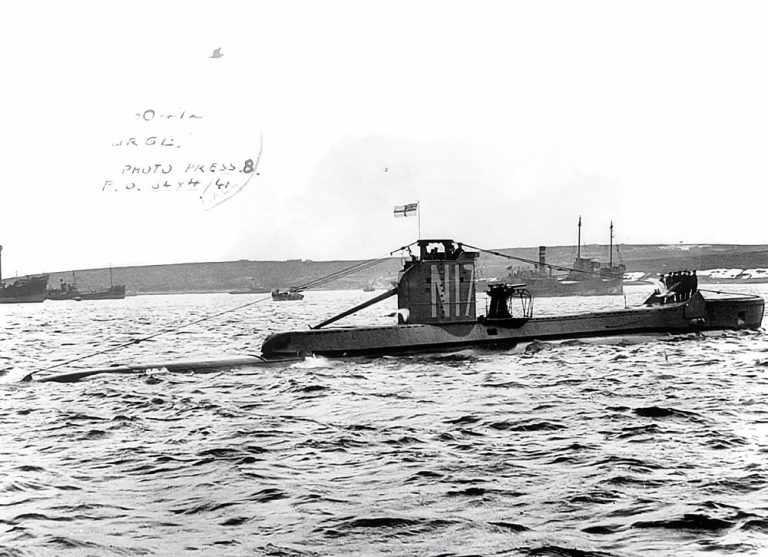 HMS URGE – The Submarine Family